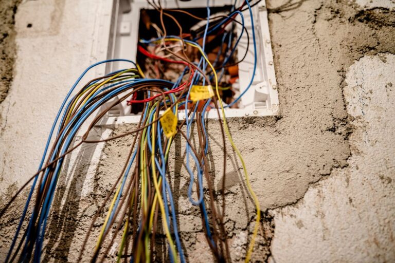 Dealing with Common Electrical Problems in Your Home